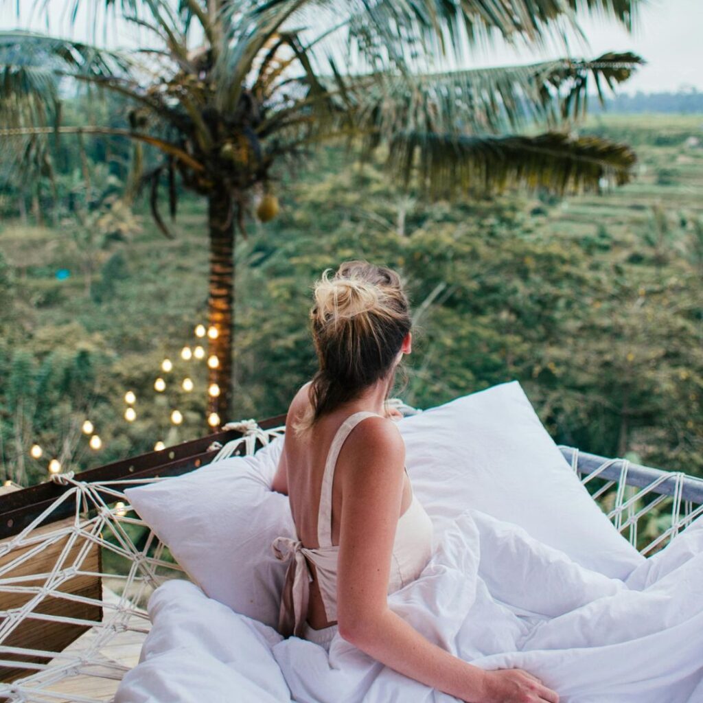 A Step-By-Step Guide On Using Influencer Marketing To Boost Your Hotel ...